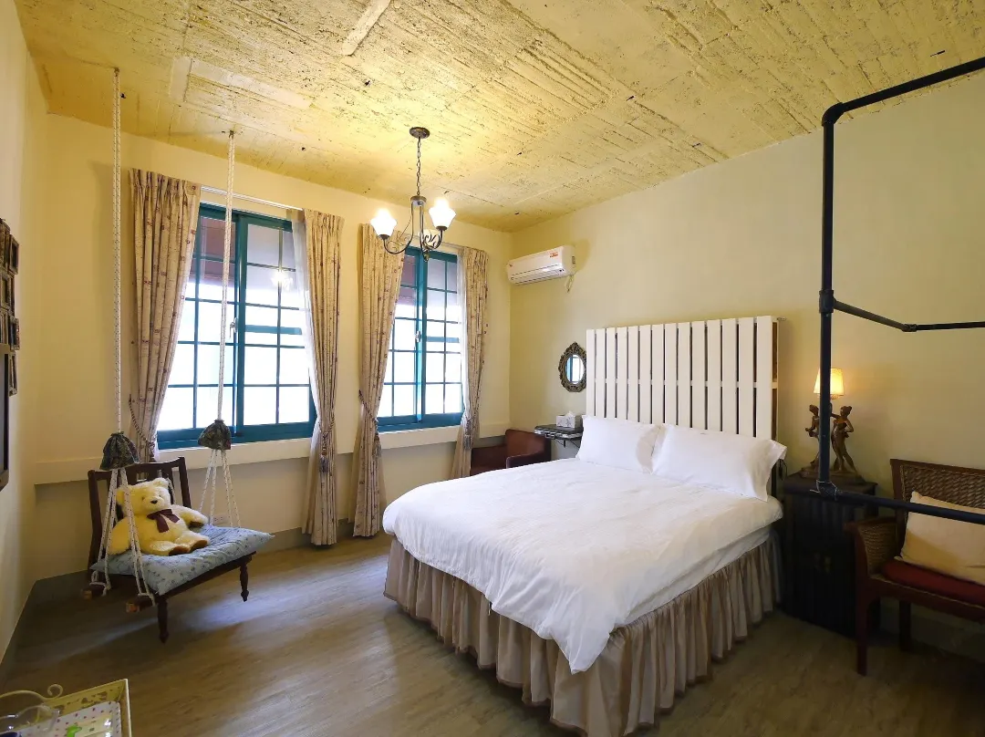 Rest Twenty-two Homestay - 링야 구