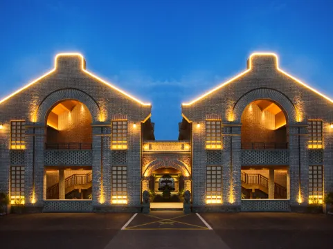 Shanghai Linyin Art Hotel - Shanghai