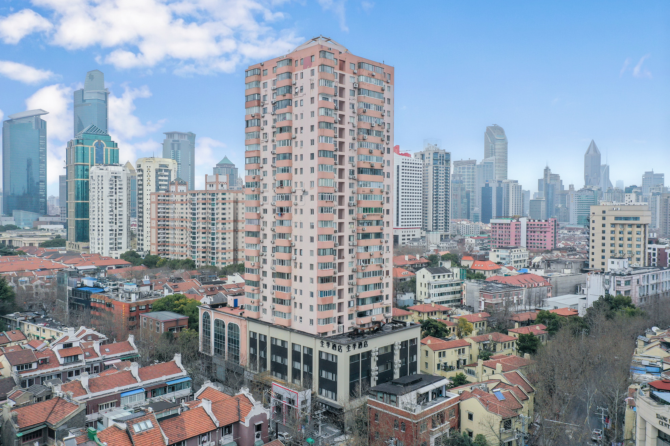 Ji Hotel （Shanghai Jing'an Temple Huaihai Middle Road） Reviews: 2209 ...