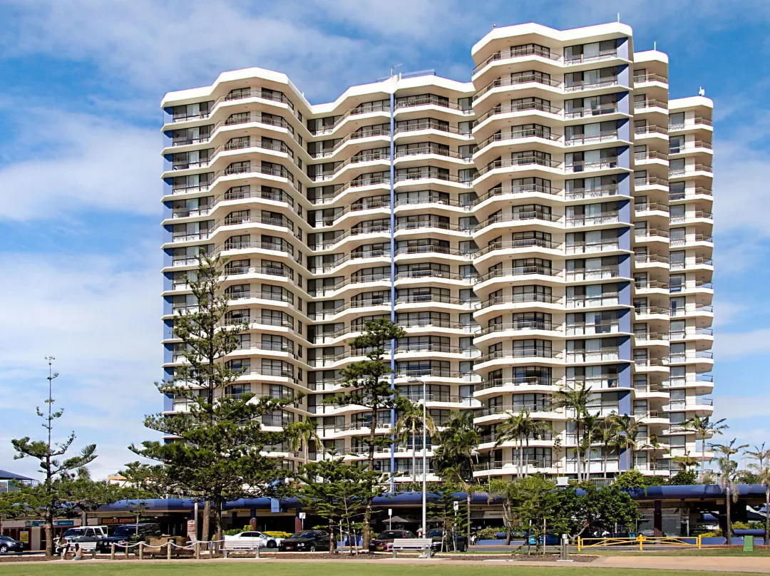 Beach House Seaside Resort - Gold Coast