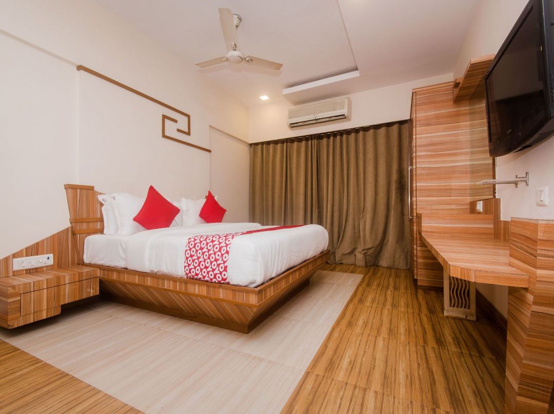 Capital O 13823 Hotel Praveen International - Kalyan