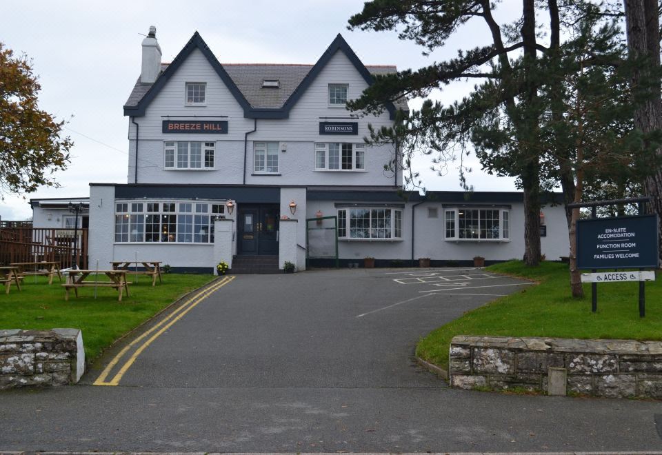 Breeze Hill Hotel, Benllech - 2025 Updated Prices, Deals & Reviews ...