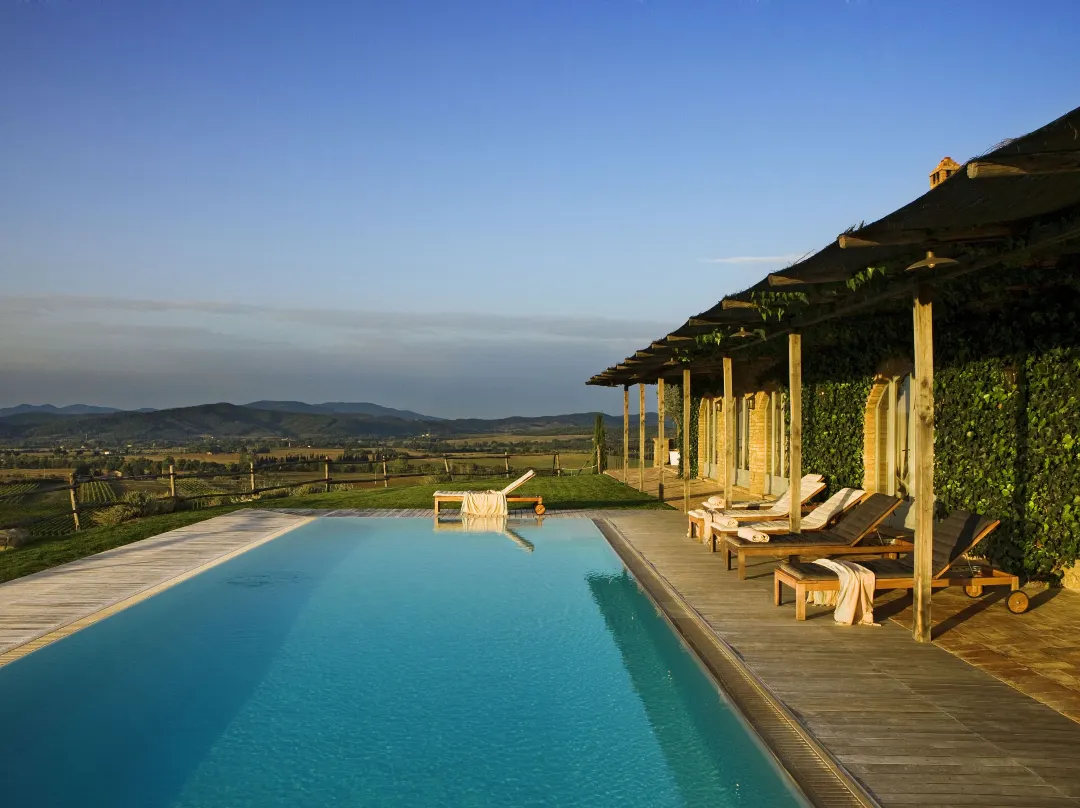 Conti Di San Bonifacio Wine Resort - Suites In Tuscany - Toskana