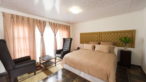 รีวิวFullmoon Paradise Lodge - โปรโมชั่นโรงแรม 3 ดาวในMorebeng | Trip.com