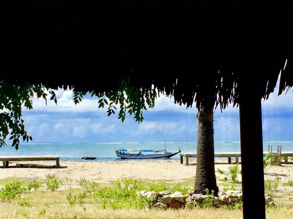 รีวิวSumba Adventure Resort - Hostel - โปรโมชั่นโรงแรม 1 ดาวในEast ...
