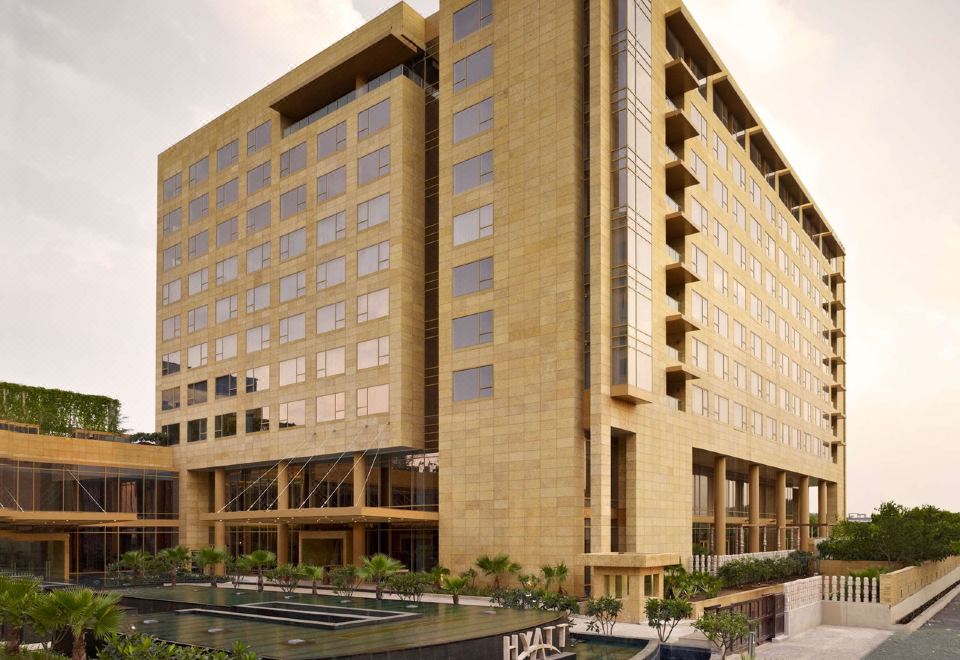 Hyatt Regency Pune,Pune - Updated 2024 Reviews & Prices | Trip.com