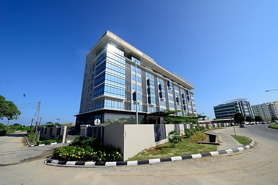 Goldenbay Hotel - Hotel berbintang 4 di Bintulu