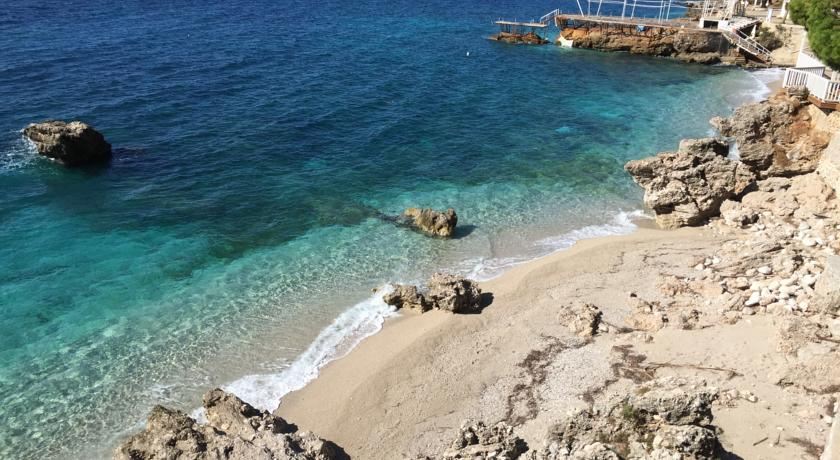 Luciano Hotel, Dhermi: Prezzi e Recensioni 2025