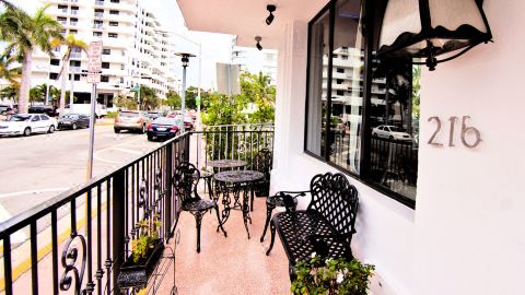 Notebook Miami Beach, Miami Beach Latest Price & Reviews of Global ...