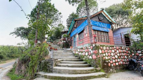 รีวิวSpot on 540 Rato Gurans Resort - โปรโมชั่นโรงแรม 3 ดาวในAmargadhi ...