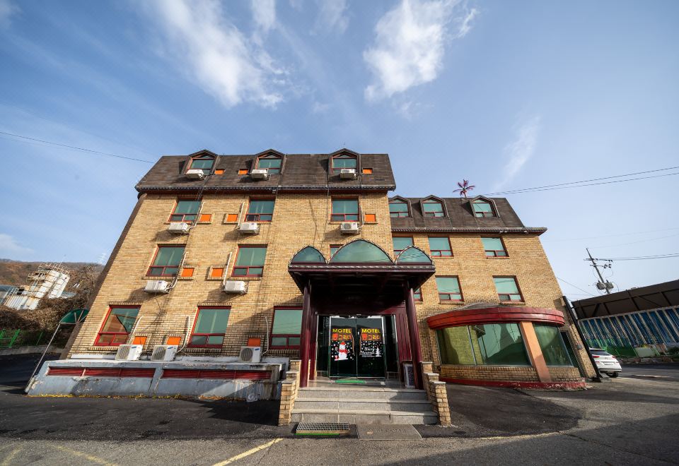 Paju Circle,Paju-si - Updated 2024 Reviews & Prices | Trip.com