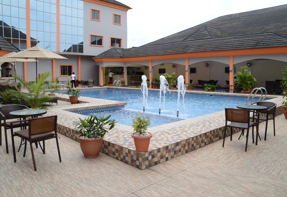 Warri Wetland Hotel - Delta State