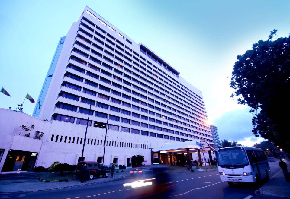 The Galadari Hotel, Colombo,Colombo - Updated Prices & Hotel Reviews ...