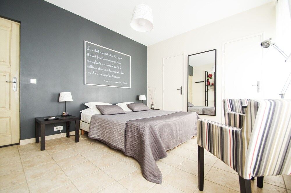 Chambres D'hotes Bnb Aix En Provence : Bastide Tara - Aix-en-Provence