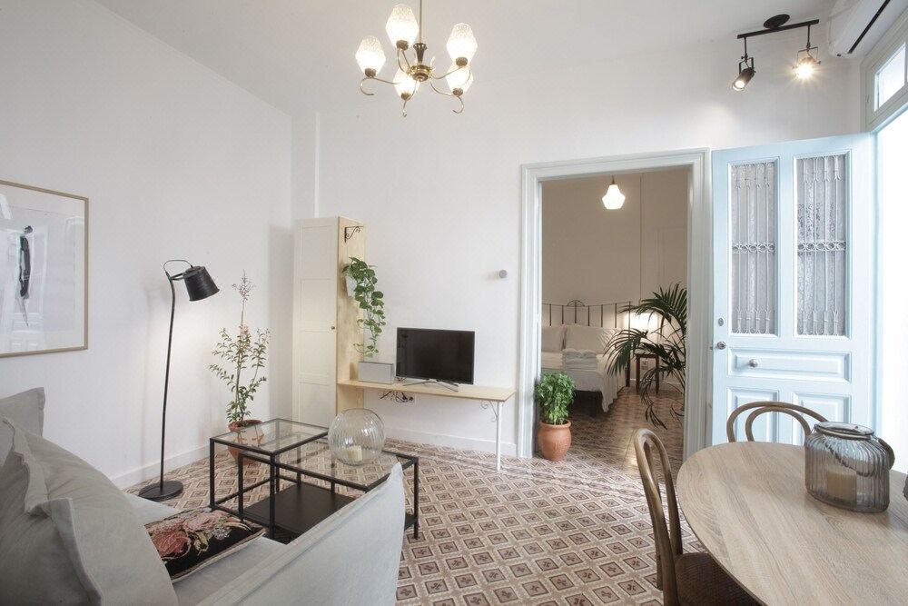 Live In Athens, Thiseio Historic House - Athens