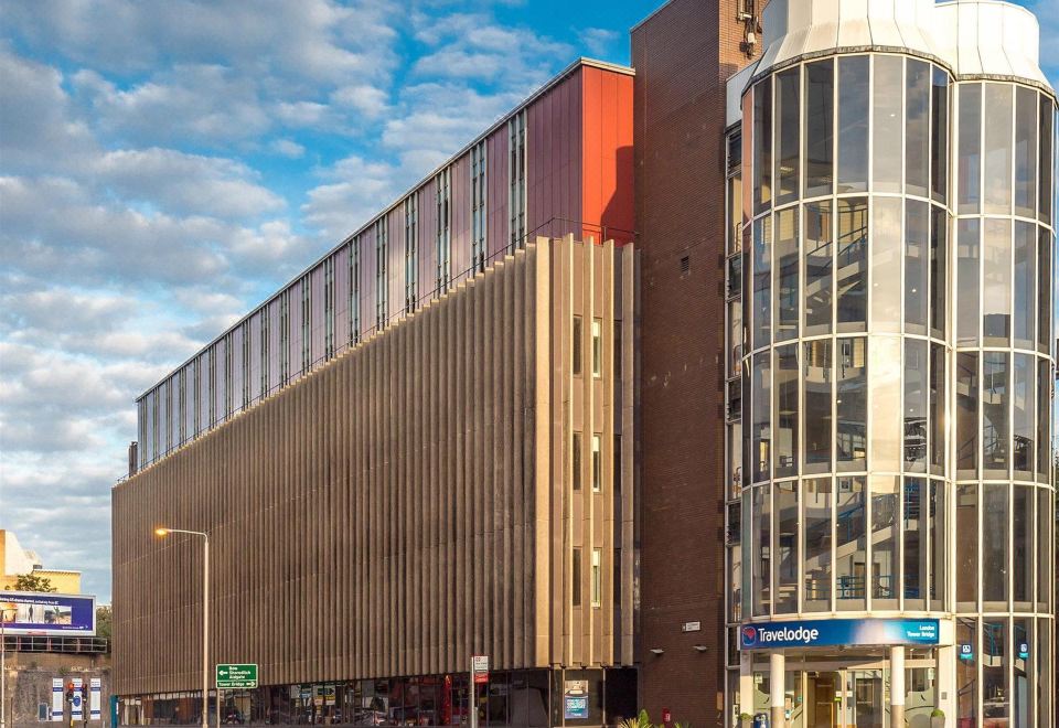 Travelodge London Central Tower Bridge,London - Updated 2024 Reviews ...