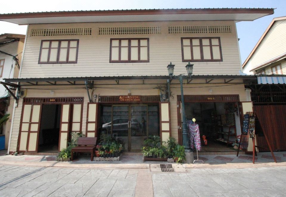 OB Arun House,Bangkok - Updated Prices & Hotel Reviews 2024 | Trip.com