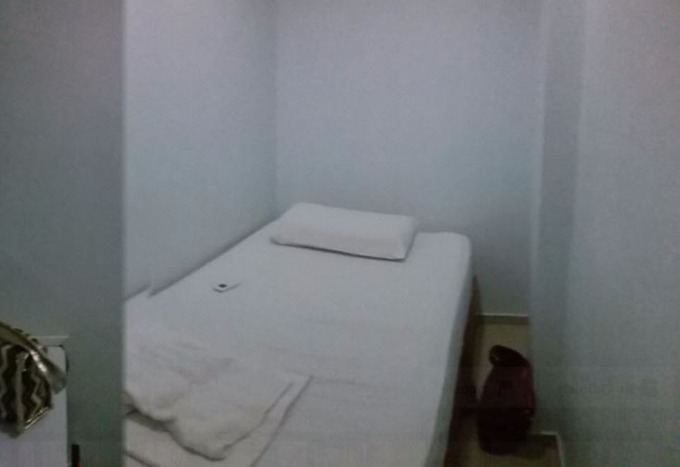 D' Morvie Suites Lapasan,Cagayan De Oro - Updated Prices & Hotel ...