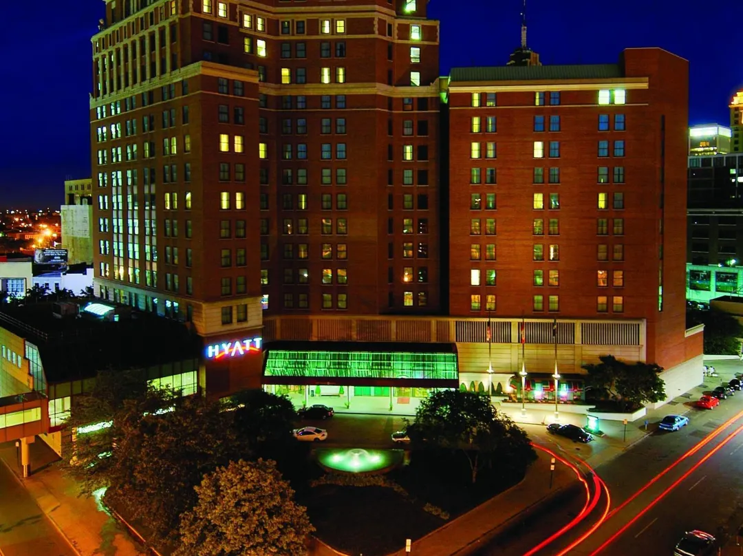 Hyatt Regency Buffalo Hotel And Conference Center - Buffalo, NY