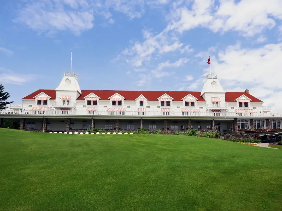 Windermere House - Ontario 60