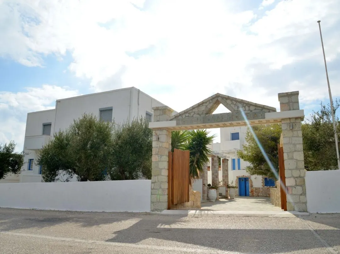 Glaronisia Hotel - Milos
