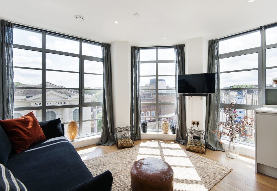 Panoramic Peckham Home by The Overground Station,London - Updated 2024 ...