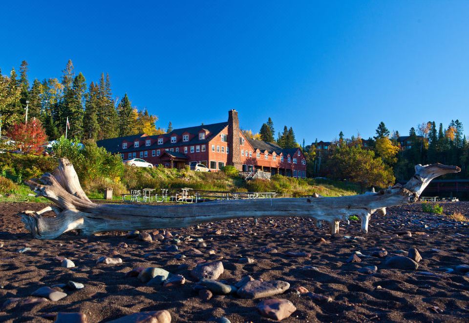 The Historic Lutsen Lodge,Lutsen - Updated Prices & Hotel Reviews 2024 ...