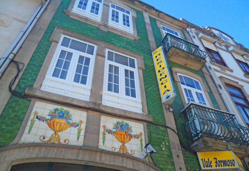Residencia Vale Formoso,Porto - Updated 2024 Reviews & Prices | Trip.com
