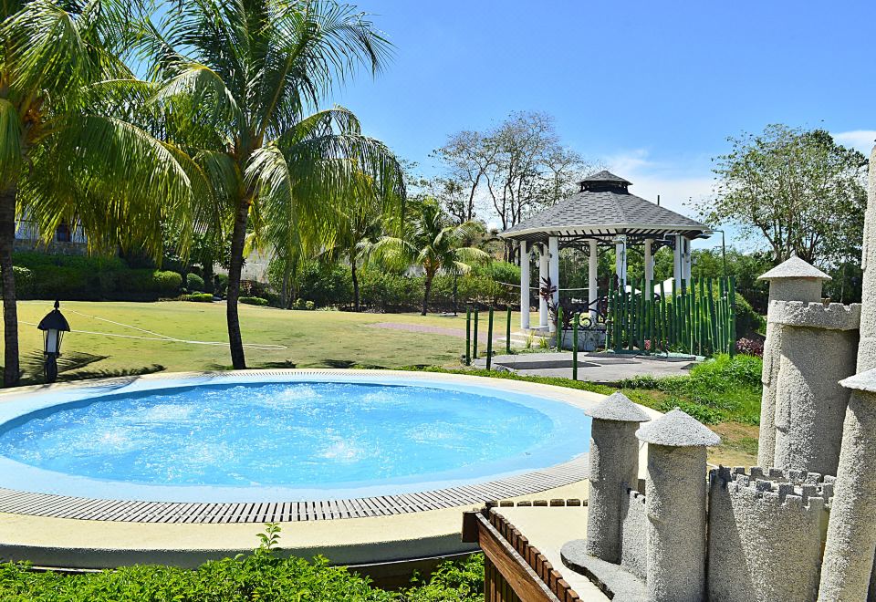 Thunderbird Resorts - Rizal,Binangonan - Updated Prices & Hotel Reviews ...