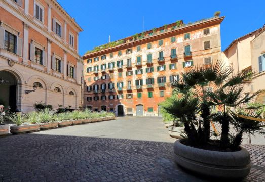 Piazza Venezia Grand Suite,Rome - Updated 2024 Reviews & Prices | Trip.com