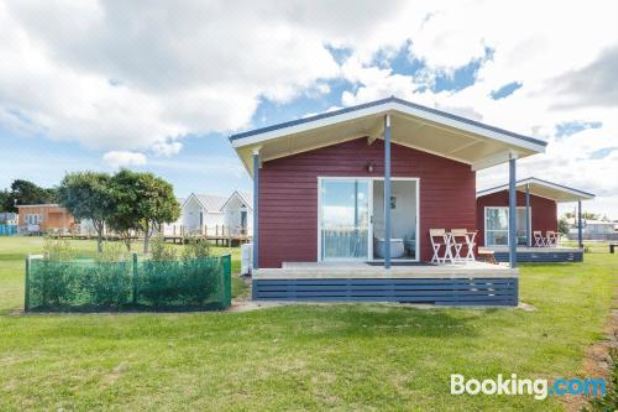Foxton Beach TOP 10 Holiday Park, Foxton Beach: Hot Deals & Reviews ...