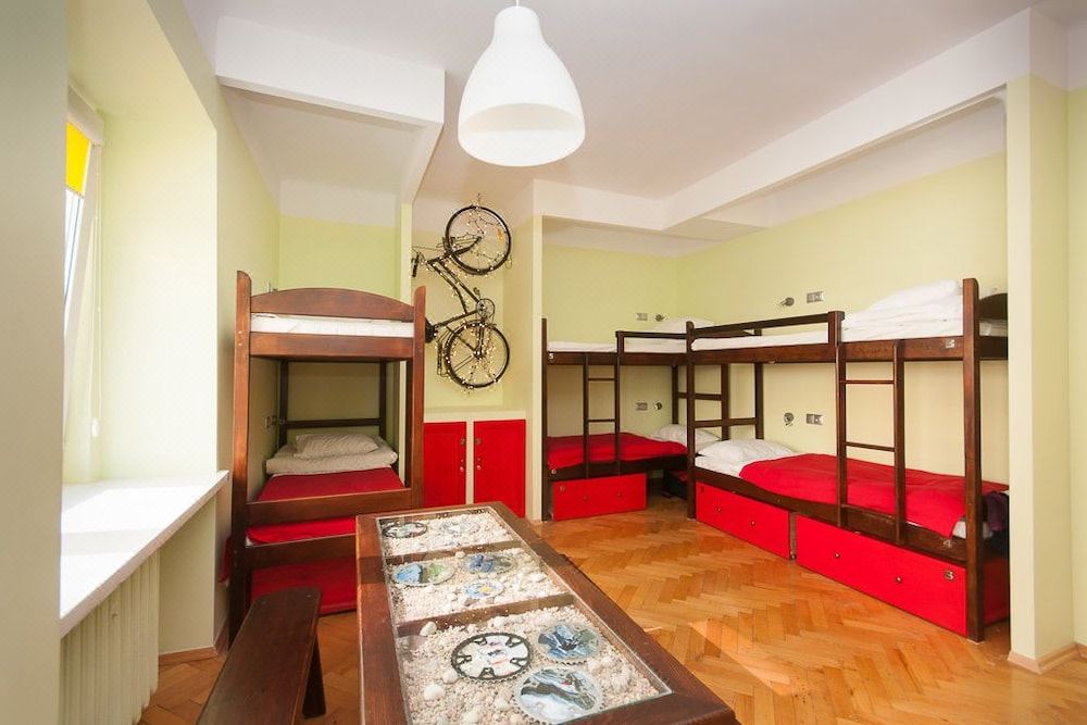 Hostel Helvetia Warsaw City Center And Old Town - Warsaw