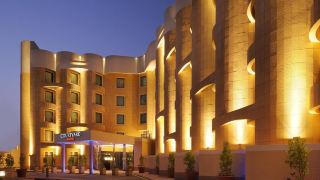 Courtyard Riyadh by Marriott Diplomatic Quarter, รียาด - ภาพถ่าย, รีวิว ...