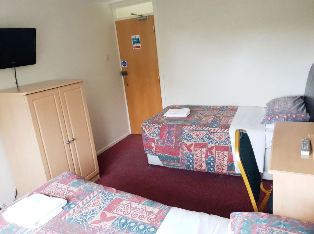 Old Priory Guest House - Carmarthen