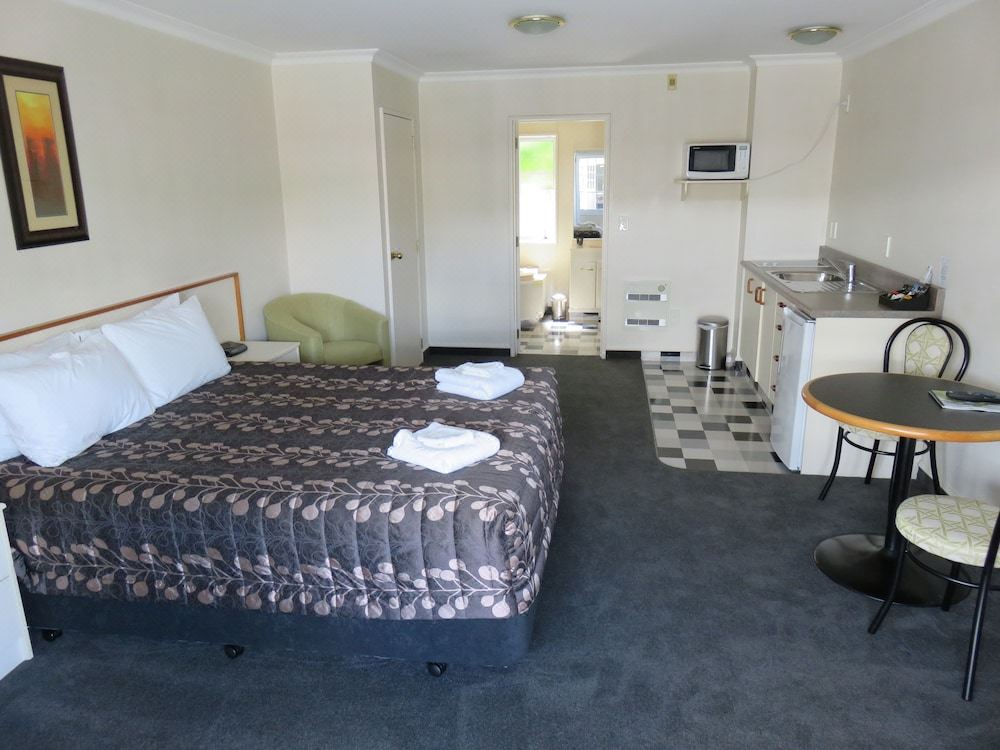 Admirals Motor Lodge - New Zealand