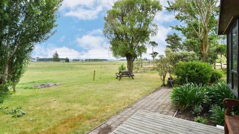 Pines Beach - Christchurch Holiday Homes, The Pines Beach - Updated ...