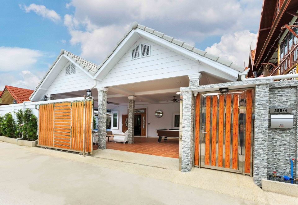 Gala Villa New Modern Luxury 5 Bed, พัทยา - รีวิว ราคา จองที่พัก | Trip.com