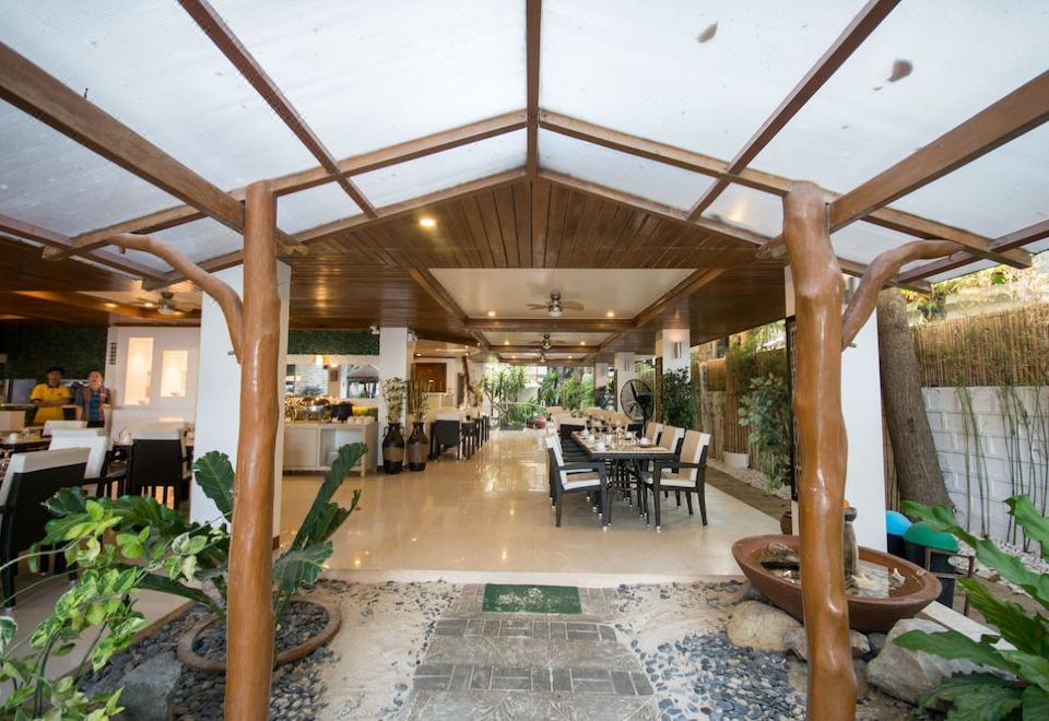 Sur Beach Resort Boracay,Boracay Island - Updated Prices & Hotel ...