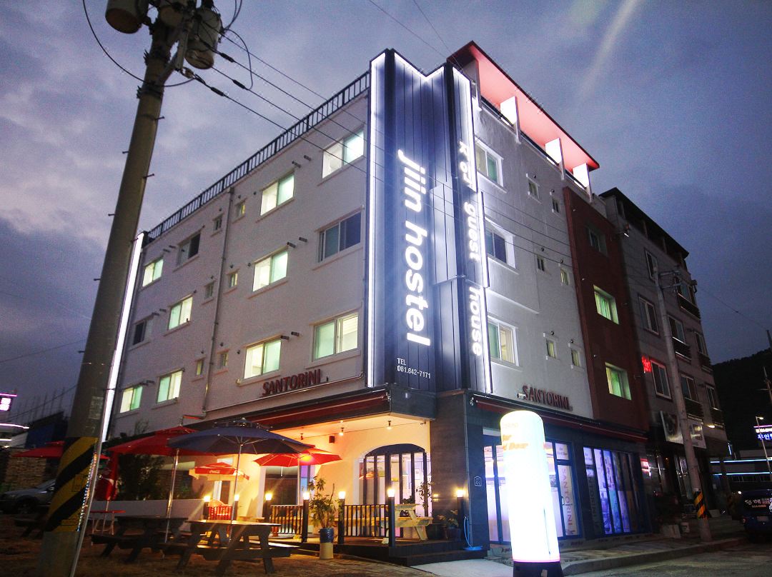 Jiin Hostel & Guesthouse - Yeosu-si