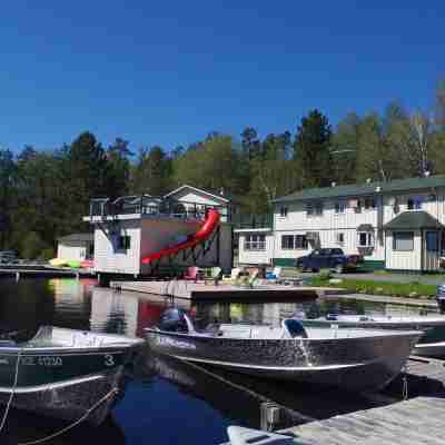 Latest Dogtooth Lake Resort Map,Address, Nearest Station & Airport 2023 ...