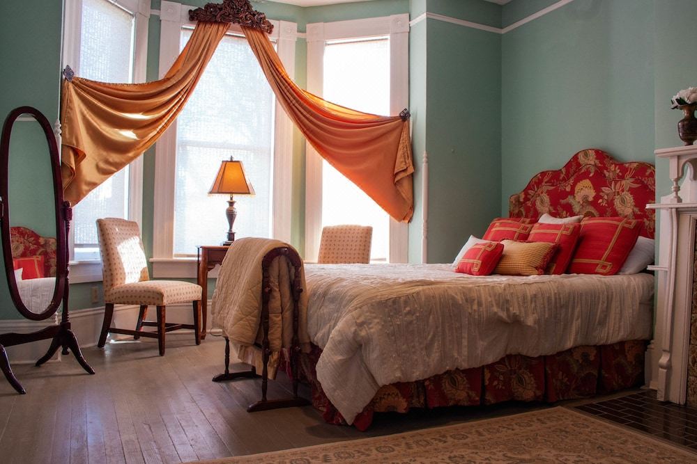 Peacock Place - Florida