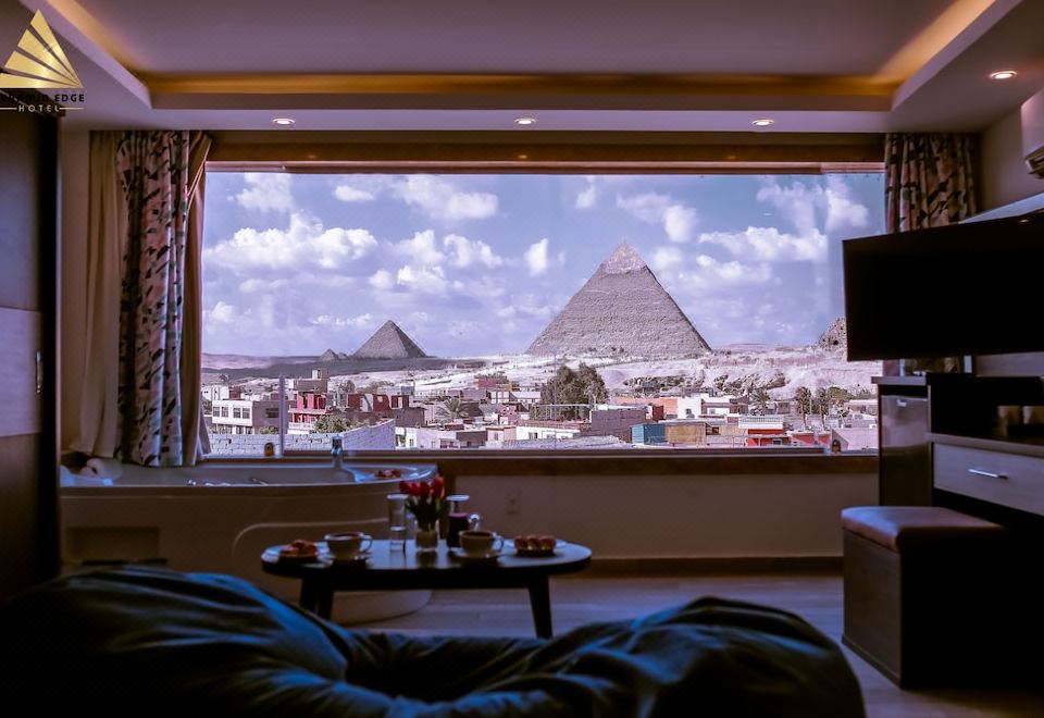Pyramid Edge Hotel & Exclusive Pyramids View Rooftop,Nazlet El-Semman ...
