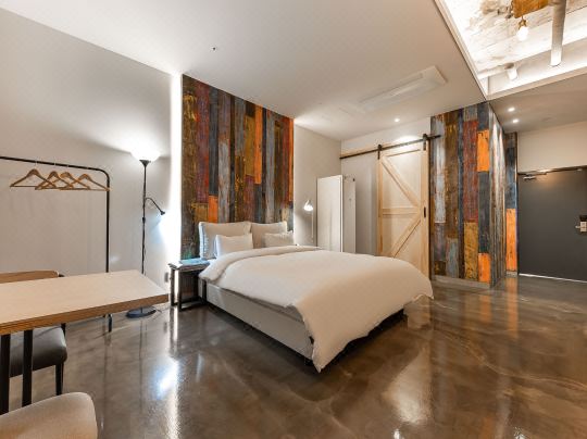 Chungju Hotel Road - Chungju