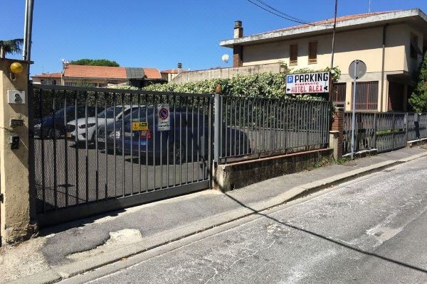 Hotel Alex(Florence): 2022 Room Price Deals-Review | Trip.com