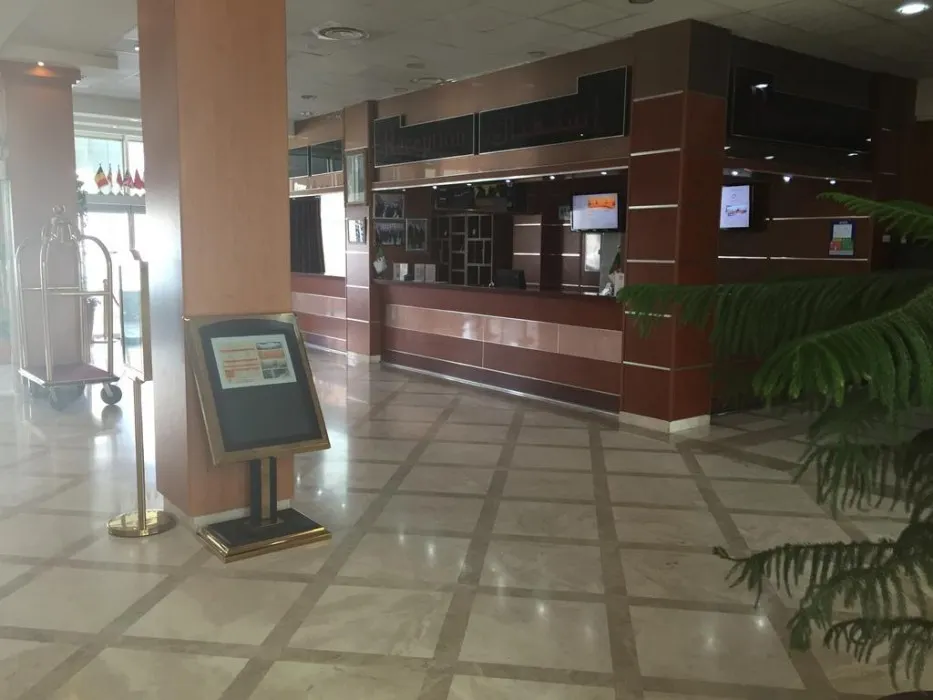 Hotel Hocine - Constantine