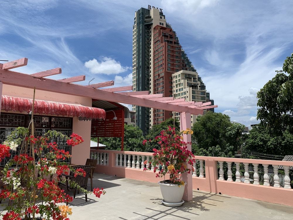 Gaiwandhanat Homestay - Bangkok