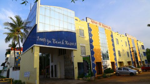 Soorya Beach Resort-Periyamudaliyar Chavadi Updated 2023 Room Price ...