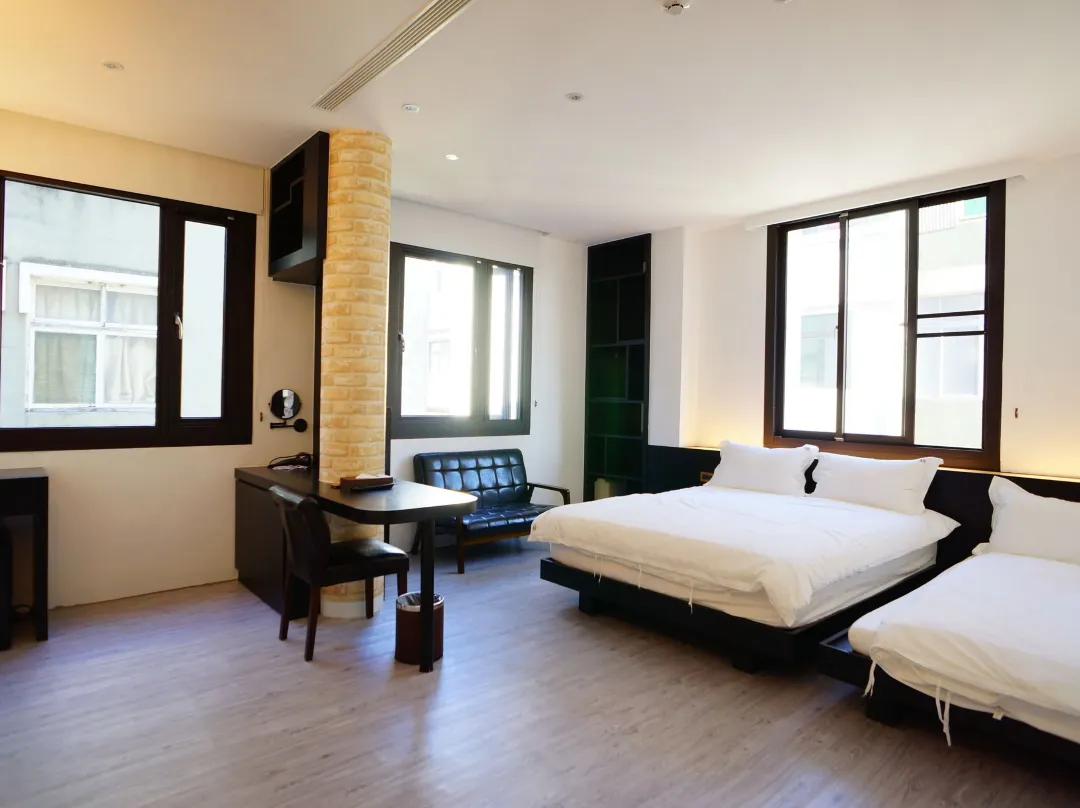 Journey Hostel - Tainan City