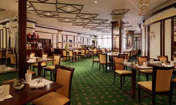 Safmar Grand Moscow (ex-Marriott Grand),Moscow - Updated Prices & Hotel ...