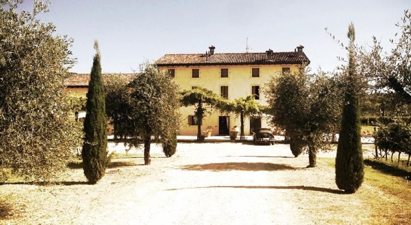 Dimora Buglioni Wine Relais | 2025最新訂房優惠｜聖彼得羅－因卡里亞諾住宿推薦 - Trip.com